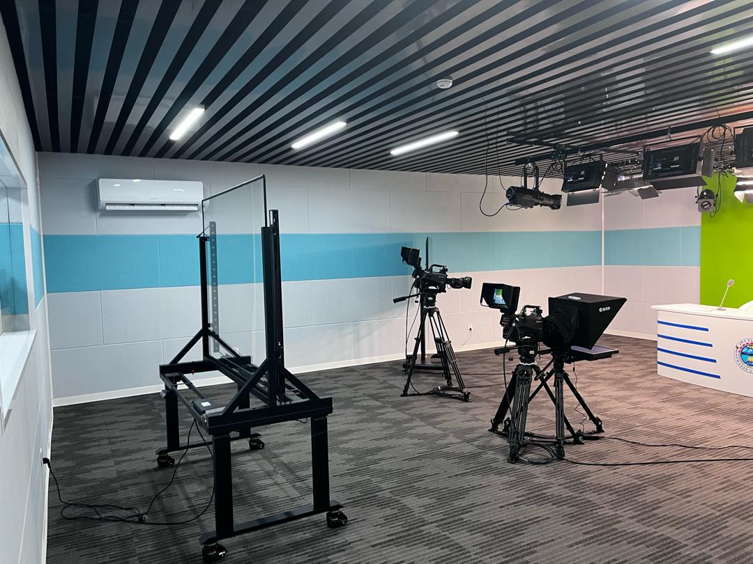 Multimedia Studio - e-SHE